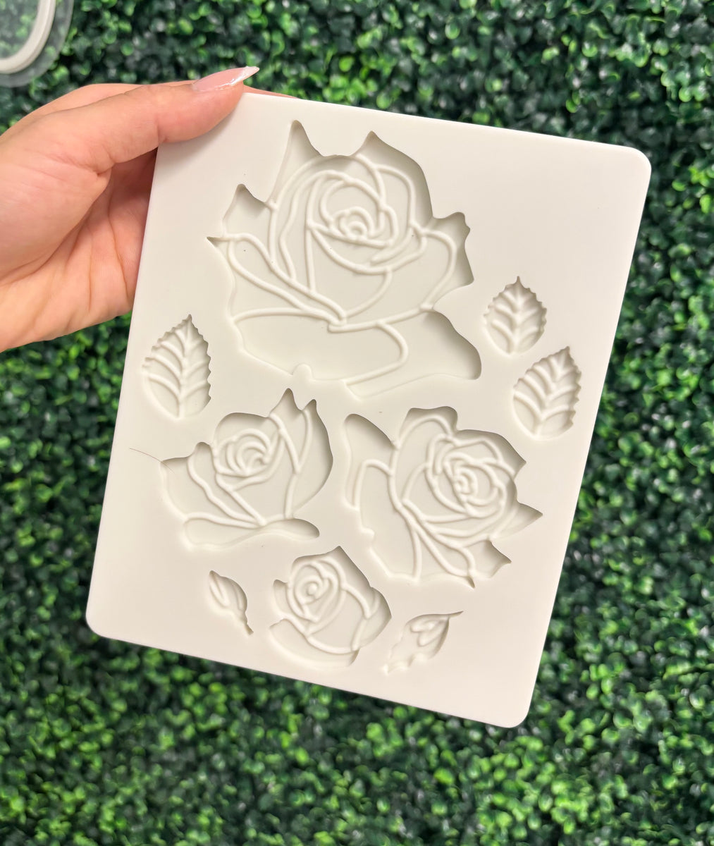 2D Large Roses – Crafty Cake Shop